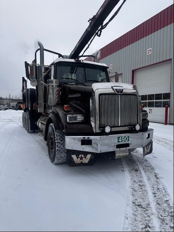 WESTERN STAR 4900SA 2012 | Velocity Truck Centres Canada